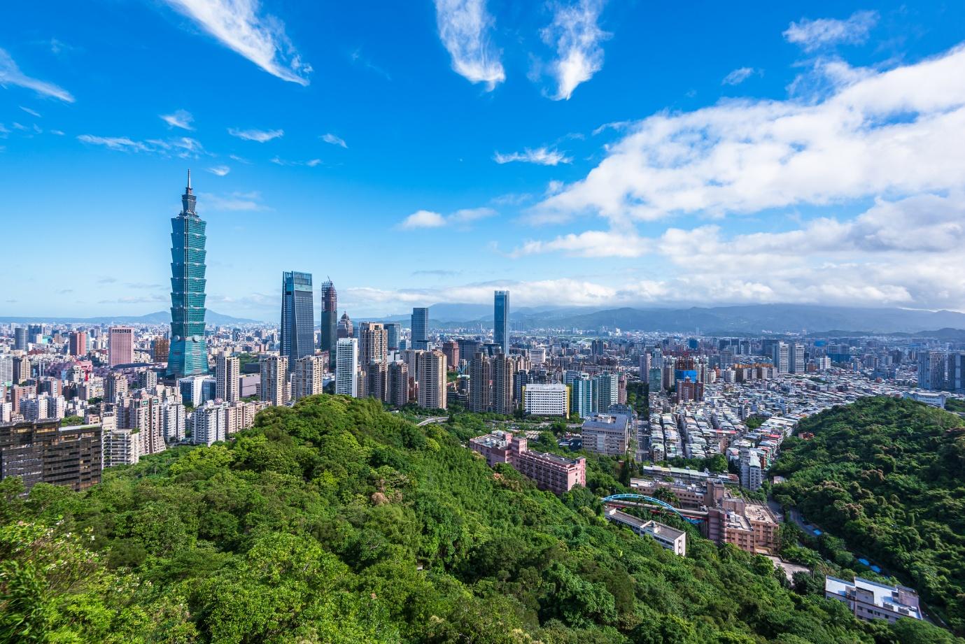 Scouting the Asian Mega-City in Latin America