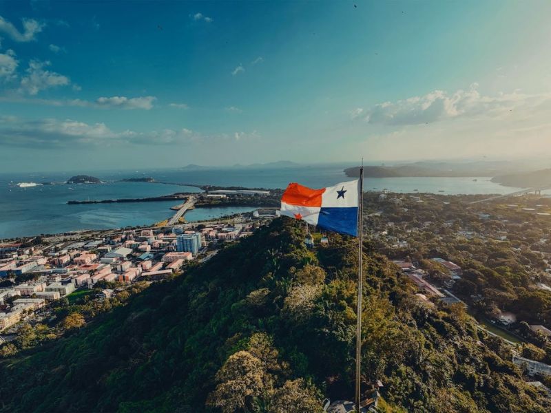 Living in Panama: The Ultimate 2025 Guide for US Expats